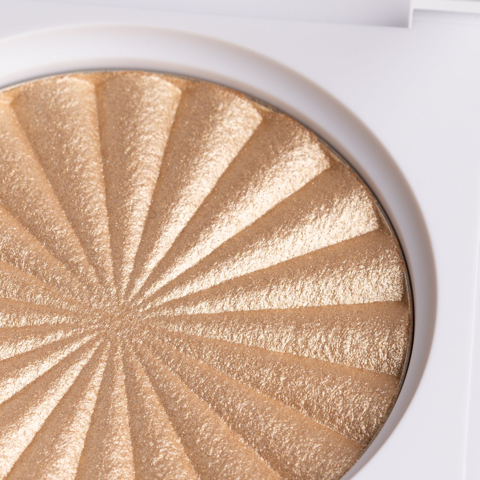 Flash | Gold Face Highlighter | Cruelty-Free Highlighter Makeup – Ofra ...